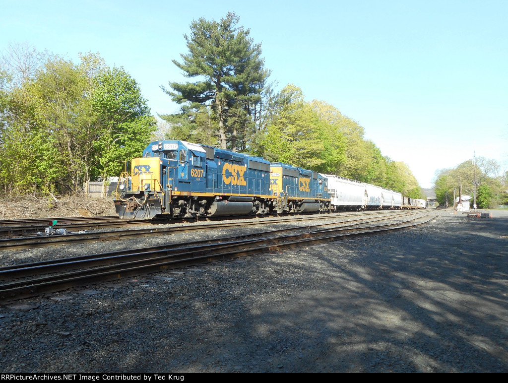 CSX 6207 & 6246